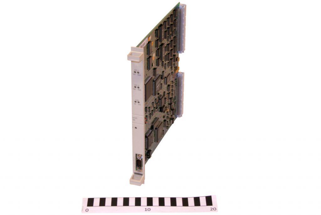 Computer and robot memory units for ABB industrial robots.